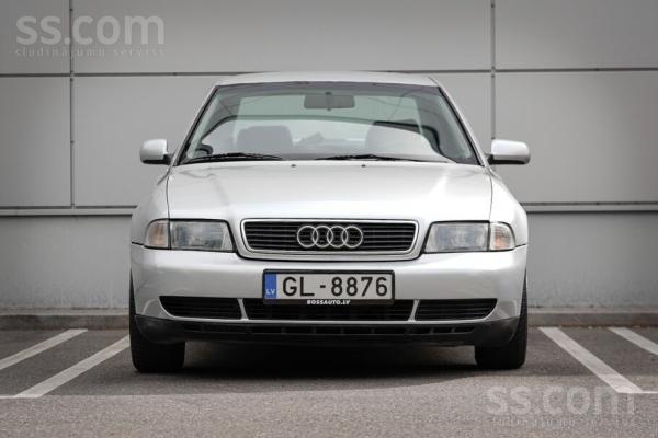 Серый Ауди А4 1996 в Рига, объемом двигателя 2.60 л и пробегом 132 тыс. км за 2750 €, фото 2 на AUTOMOTO.COM.LV