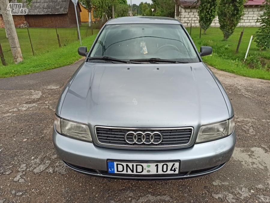 Pelēks Audi A4 1996 Viļņa, ar dzinēja tilpumu 1.90 L un nobraukumu 419 tūkst. km par 500 €, foto 6 vietnē AUTOMOTO.COM.LV