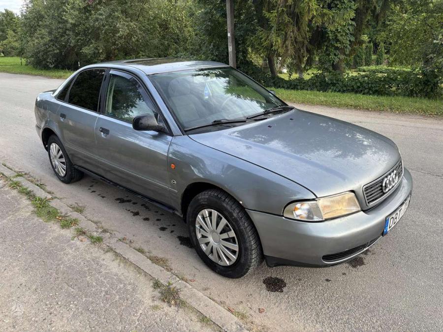 Grey Audi A4 1996 in Joniskis, with an engine capacity of 1.90 L and mileage of 400 thousand km for 550 €, photo 4 on AUTOMOTO.COM.LV