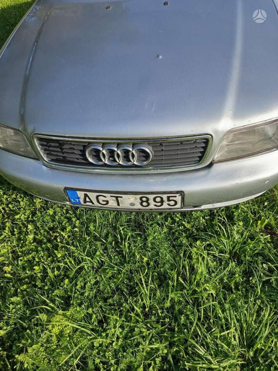 Grey Audi A4 1996 in Pakruojis, with an engine capacity of 1.60 L and mileage of 329 thousand km for 700 €, photo 11 on AUTOMOTO.COM.LV