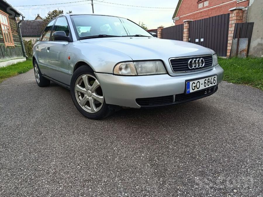 Pelēks Audi A4 1996 Daugavpils, ar dzinēja tilpumu 1.90 L un nobraukumu 390 tūkst. km par 1350 €, foto 11 vietnē AUTOMOTO.COM.LV
