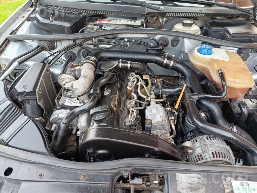 Pelēks Audi A4 1996 Daugavpils, ar dzinēja tilpumu 1.90 L un nobraukumu 390 tūkst. km par 1350 €, foto 20 vietnē AUTOMOTO.COM.LV