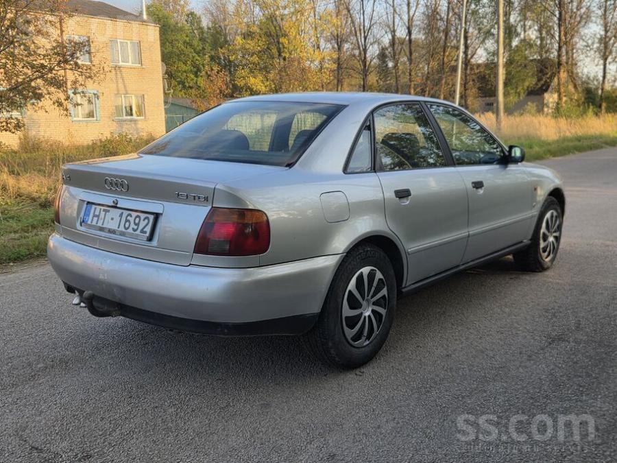 Grey Audi A4 1996 in Rezekne, with an engine capacity of 1.90 L and mileage of 395 thousand km for 900 €, photo 4 on AUTOMOTO.COM.LV