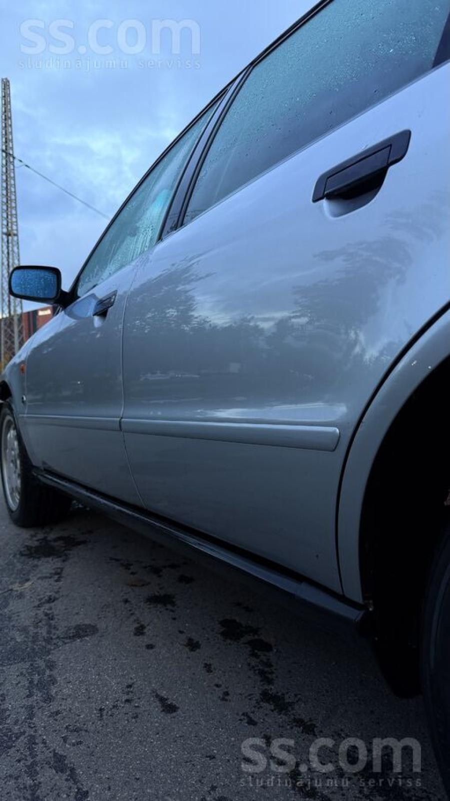 Grey Audi A4 1996 in Riga, with an engine capacity of 1.80 L and mileage of 172 thousand km for 690 €, photo 7 on AUTOMOTO.COM.LV