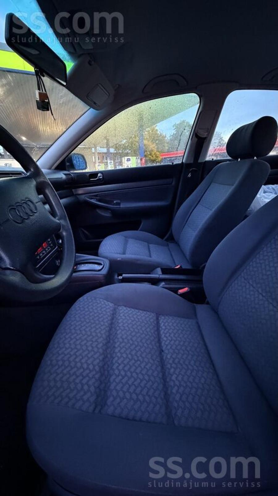 Grey Audi A4 1996 in Riga, with an engine capacity of 1.80 L and mileage of 172 thousand km for 690 €, photo 11 on AUTOMOTO.COM.LV