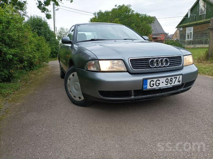 Pelēks Audi A4 1997 Daugavpils, ar dzinēja tilpumu 1.60 L un nobraukumu 283 tūkst. km par 1200 €, foto 3 vietnē AUTOMOTO.COM.LV