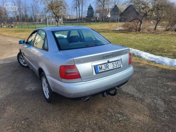 Pelēks Audi A4 1997 Radviliškis, ar dzinēja tilpumu 1.80 L un nobraukumu 330 tūkst. km par 650 €, foto 7 vietnē AUTOMOTO.COM.LV