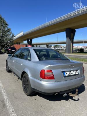 Grey Audi A4 1997 in Klaipeda, with an engine capacity of 1.60 L and mileage of 350 thousand km for 850 €, photo 6 on AUTOMOTO.COM.LV