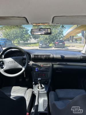 Grey Audi A4 1997 in Klaipeda, with an engine capacity of 1.60 L and mileage of 350 thousand km for 850 €, photo 12 on AUTOMOTO.COM.LV