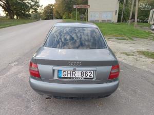 Pelēks Audi A4 1997 Kaišiadorys, ar dzinēja tilpumu 1.60 L un nobraukumu 271 tūkst. km par 730 €, foto 6 vietnē AUTOMOTO.COM.LV