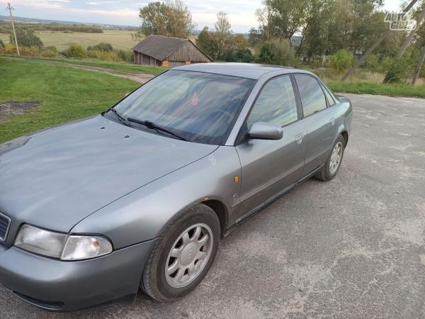 Grey Audi A4 1997 in Kaisiadorys, with an engine capacity of 1.60 L and mileage of 271 thousand km for 730 €, photo 7 on AUTOMOTO.COM.LV