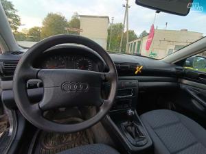 Pelēks Audi A4 1997 Kaišiadorys, ar dzinēja tilpumu 1.60 L un nobraukumu 271 tūkst. km par 730 €, foto 10 vietnē AUTOMOTO.COM.LV