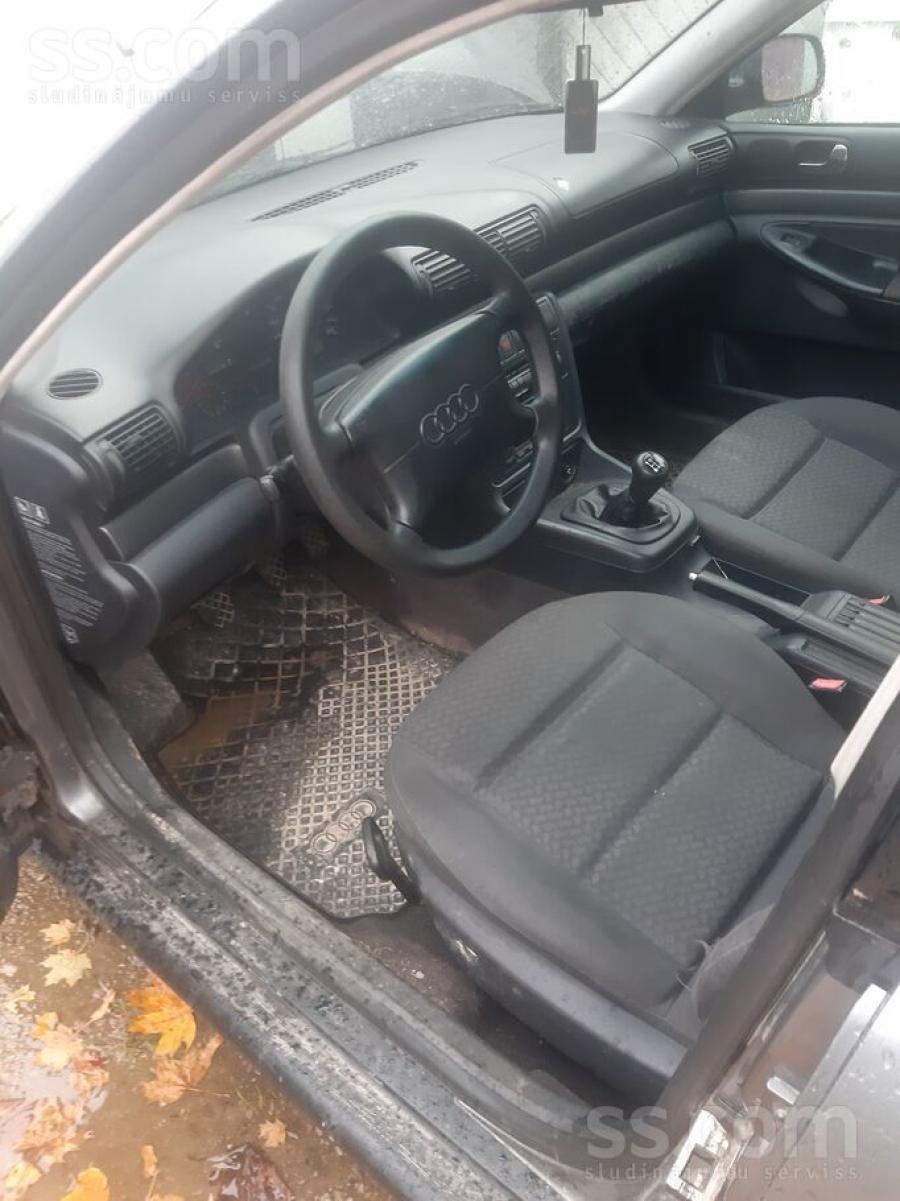 Grey Audi A4 1997 in Ogre, with an engine capacity of 1.80 L and mileage of 359 thousand km for 450 €, photo 6 on AUTOMOTO.COM.LV