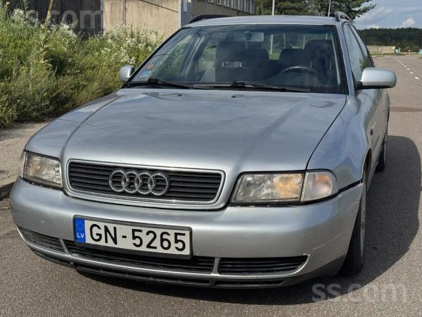 Серый Ауди А4 1998 в Даугавпилс, объемом двигателя 1.60 л и пробегом 276 тыс. км за 600 €, фото 1 на AUTOMOTO.COM.LV
