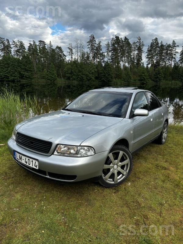 Pelēks Audi A4 1998 Balvi, ar dzinēja tilpumu 1.80 L un nobraukumu 345 tūkst. km par 2500 €, foto 2 vietnē AUTOMOTO.COM.LV