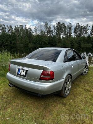 Grey Audi A4 1998 in Balvi, with an engine capacity of 1.80 L and mileage of 345 thousand km for 2500 €, photo 4 on AUTOMOTO.COM.LV