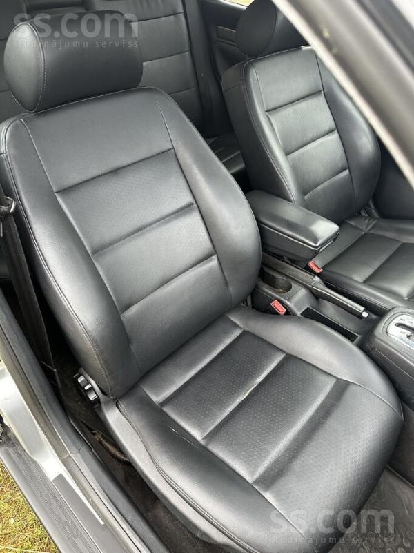Pelēks Audi A4 1998 Balvi, ar dzinēja tilpumu 1.80 L un nobraukumu 345 tūkst. km par 2500 €, foto 8 vietnē AUTOMOTO.COM.LV
