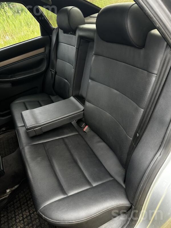 Pelēks Audi A4 1998 Balvi, ar dzinēja tilpumu 1.80 L un nobraukumu 345 tūkst. km par 2500 €, foto 9 vietnē AUTOMOTO.COM.LV