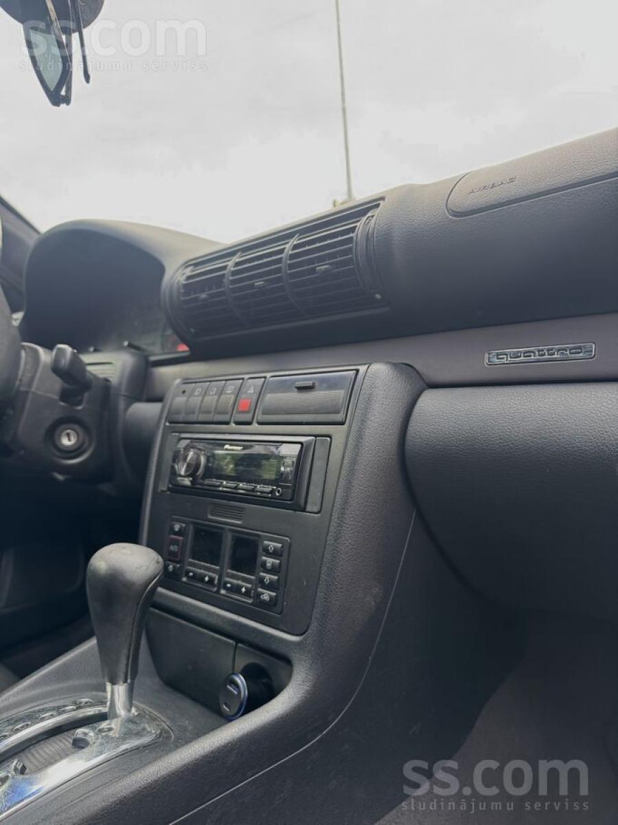 Grey Audi A4 1998 in Balvi, with an engine capacity of 1.80 L and mileage of 345 thousand km for 2500 €, photo 11 on AUTOMOTO.COM.LV