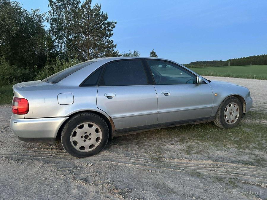 Серый Ауди А4 1998 в Пренай, объемом двигателя 1.80 л и пробегом 300 тыс. км за 750 €, фото 7 на AUTOMOTO.COM.LV