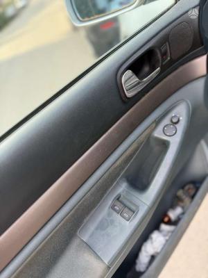 Grey Audi A4 1998 in Kaunas, with an engine capacity of 1.60 L and mileage of 325 thousand km for 500 €, photo 12 on AUTOMOTO.COM.LV