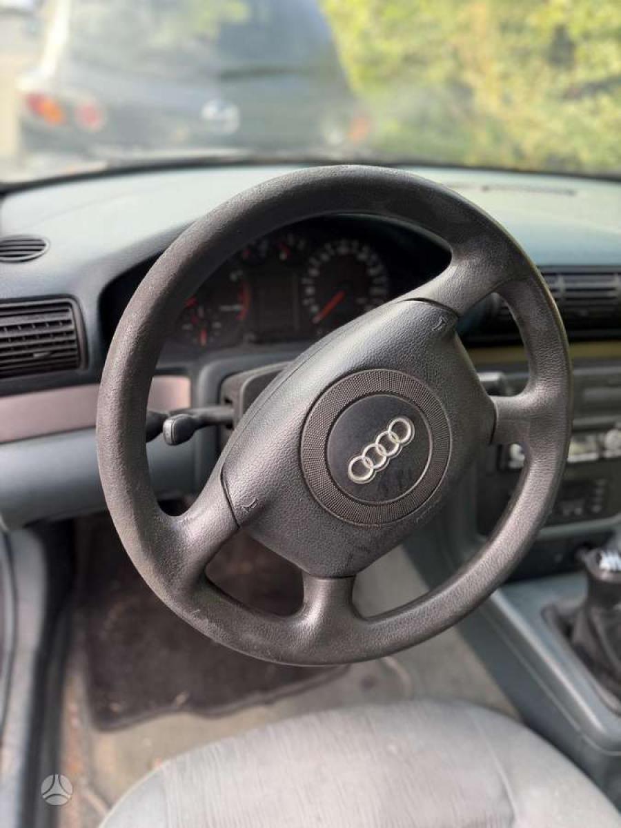 Grey Audi A4 1998 in Kaunas, with an engine capacity of 1.60 L and mileage of 325 thousand km for 500 €, photo 16 on AUTOMOTO.COM.LV