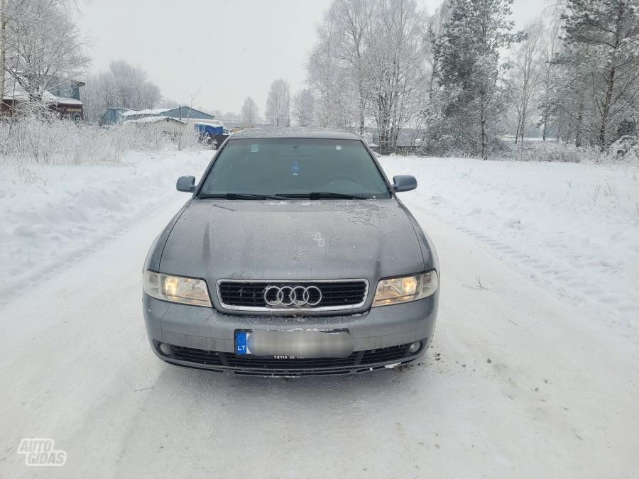 Pelēks Audi A4 1999 Viļņa, ar dzinēja tilpumu 1.90 L un nobraukumu 400 tūkst. km par 899 €, foto 2 vietnē AUTOMOTO.COM.LV