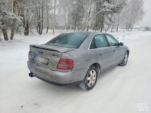 Pelēks Audi A4 1999 Viļņa, ar dzinēja tilpumu 1.90 L un nobraukumu 400 tūkst. km par 899 €, foto 6 vietnē AUTOMOTO.COM.LV