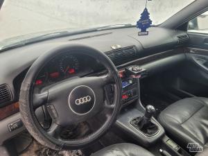 Pelēks Audi A4 1999 Viļņa, ar dzinēja tilpumu 1.90 L un nobraukumu 400 tūkst. km par 899 €, foto 8 vietnē AUTOMOTO.COM.LV