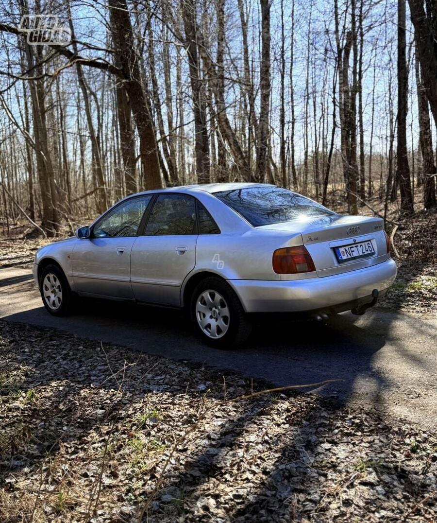 Grey Audi A4 1999 in Vievis, with an engine capacity of 1.90 L and mileage of 460 thousand km for 990 €, photo 7 on AUTOMOTO.COM.LV