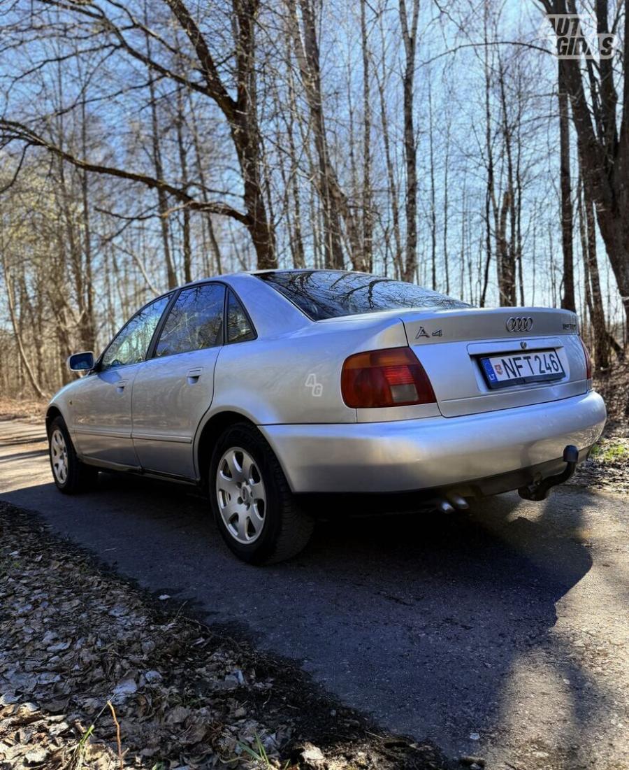 Grey Audi A4 1999 in Vievis, with an engine capacity of 1.90 L and mileage of 460 thousand km for 990 €, photo 9 on AUTOMOTO.COM.LV