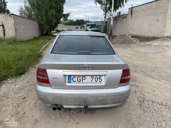 Grey Audi A4 1999 in Kaunas, with an engine capacity of 2.50 L and mileage of 515 thousand km for 350 €, photo 3 on AUTOMOTO.COM.LV