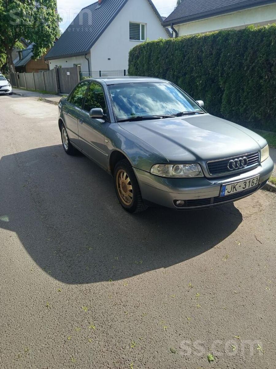 Pelēks Audi A4 1999 Rīga, ar dzinēja tilpumu 1.60 L un nobraukumu 242 tūkst. km par 850 €, foto 5 vietnē AUTOMOTO.COM.LV