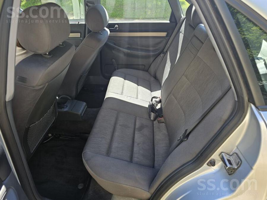 Grey Audi A4 1999 in Riga, with an engine capacity of 1.90 L and mileage of 316 thousand km for 1200 €, photo 8 on AUTOMOTO.COM.LV