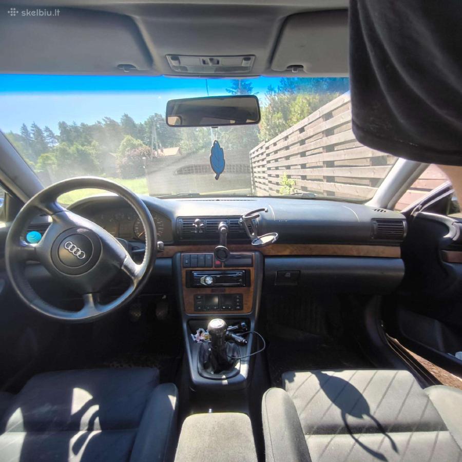 Pelēks Audi A4 1999 Kauņa, ar dzinēja tilpumu 1.90 L un nobraukumu 280 tūkst. km par 500 €, foto 5 vietnē AUTOMOTO.COM.LV
