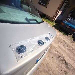 Pelēks Audi A4 1999 Kauņa, ar dzinēja tilpumu 1.90 L un nobraukumu 280 tūkst. km par 500 €, foto 6 vietnē AUTOMOTO.COM.LV