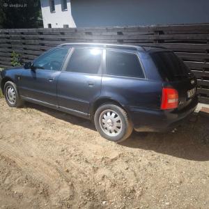 Pelēks Audi A4 1999 Kauņa, ar dzinēja tilpumu 1.90 L un nobraukumu 280 tūkst. km par 500 €, foto 10 vietnē AUTOMOTO.COM.LV