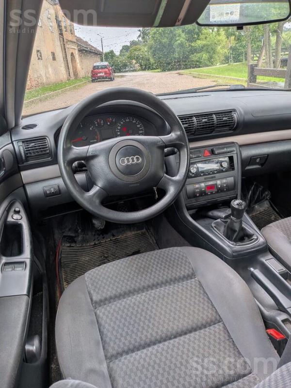 Pelēks Audi A4 1999 Tukums, ar dzinēja tilpumu 1.90 L un nobraukumu 0 tūkst. km par 1500 €, foto 7 vietnē AUTOMOTO.COM.LV