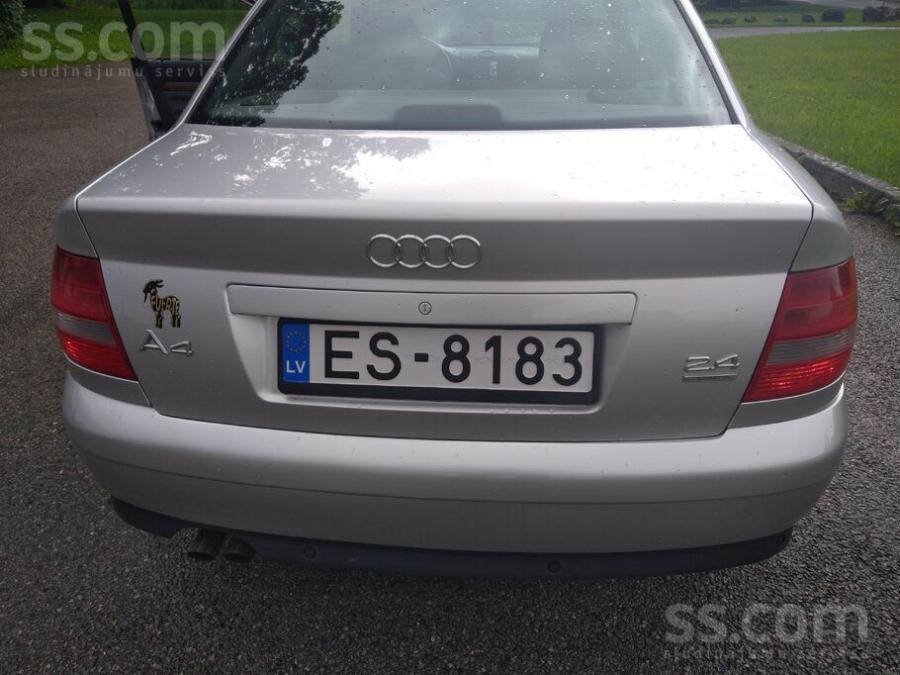 Grey Audi A4 1999 in Saldus, with an engine capacity of 2.40 L and mileage of 147 thousand km for 3500 €, photo 3 on AUTOMOTO.COM.LV