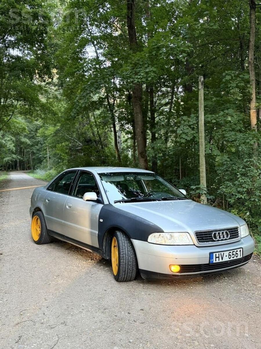 Pelēks Audi A4 1999 Jēkabpils, ar dzinēja tilpumu 1.90 L un nobraukumu 554 tūkst. km par 1800 €, foto 1 vietnē AUTOMOTO.COM.LV