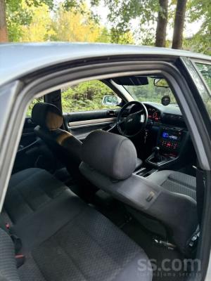 Pelēks Audi A4 1999 Jēkabpils, ar dzinēja tilpumu 1.90 L un nobraukumu 554 tūkst. km par 1800 €, foto 8 vietnē AUTOMOTO.COM.LV