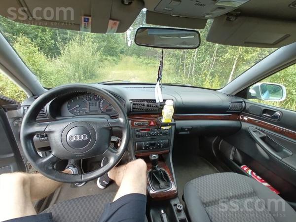 Audi A4 1999 in Ogre on AUTOMOTO.COM.LV Grey Audi A4 1999 in Ogre, with an engine capacity of 1.90 L and mileage of 330 thousand km for 1580 €, photo 5 on AUTOMOTO.COM.LV