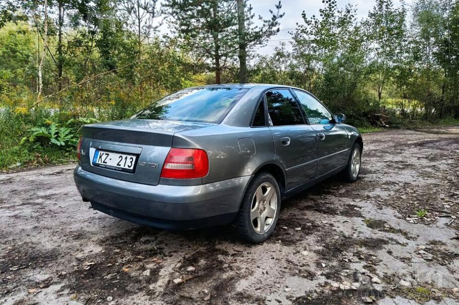 Grey Audi A4 1999 in Riga, with an engine capacity of 1.90 L and mileage of 371 thousand km for 1700 €, photo 3 on AUTOMOTO.COM.LV
