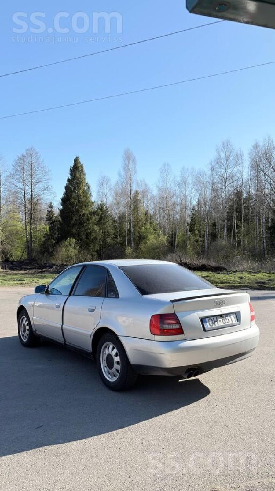 Grey Audi A4 1999 in Riga, with an engine capacity of 1.60 L and mileage of 282 thousand km for 1700 €, photo 1 on AUTOMOTO.COM.LV