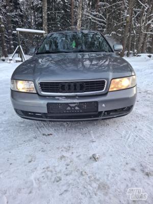 Pelēks Audi A4 2000 Viļņa, ar dzinēja tilpumu 1.90 L un nobraukumu 416 tūkst. km par 650 €, foto 2 vietnē AUTOMOTO.COM.LV