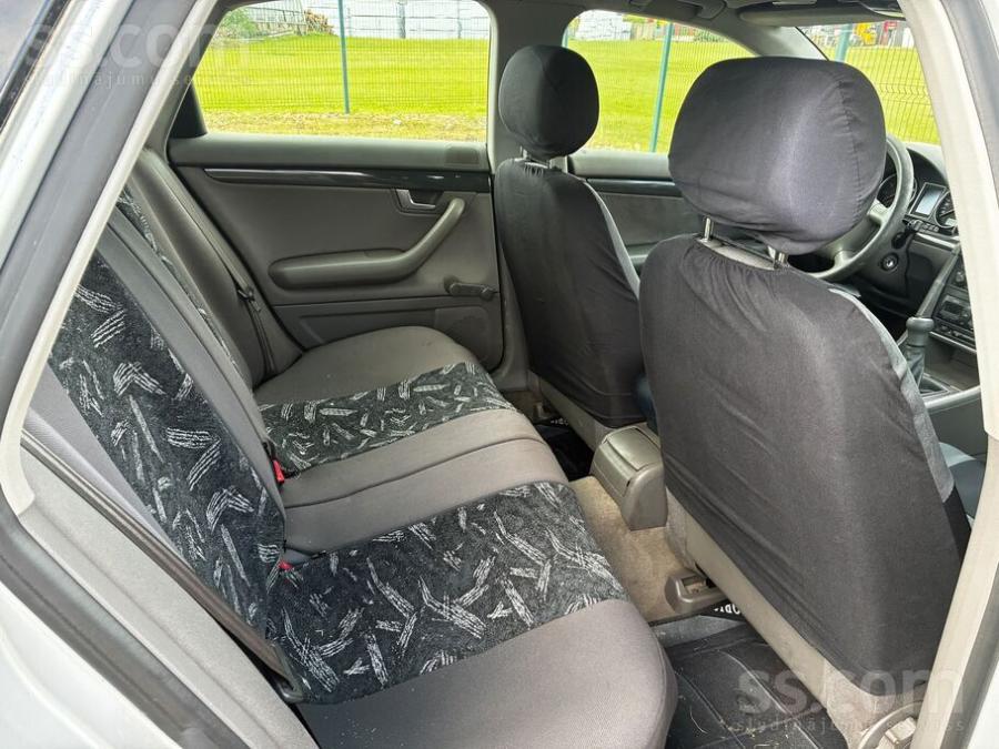 Pelēks Audi A4 2000 Saldus, ar dzinēja tilpumu 2.00 L un nobraukumu 200 tūkst. km par 1600 €, foto 12 vietnē AUTOMOTO.COM.LV