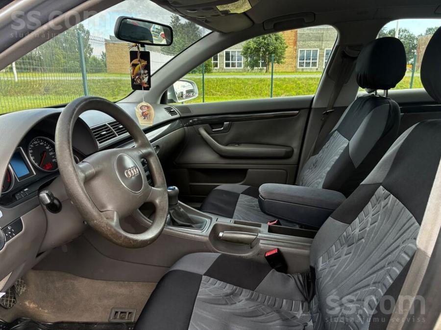 Pelēks Audi A4 2000 Saldus, ar dzinēja tilpumu 2.00 L un nobraukumu 200 tūkst. km par 1600 €, foto 13 vietnē AUTOMOTO.COM.LV