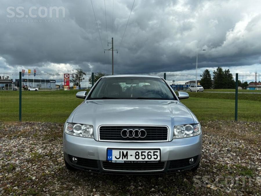 Pelēks Audi A4 2000 Saldus, ar dzinēja tilpumu 2.00 L un nobraukumu 200 tūkst. km par 1600 €, foto 15 vietnē AUTOMOTO.COM.LV