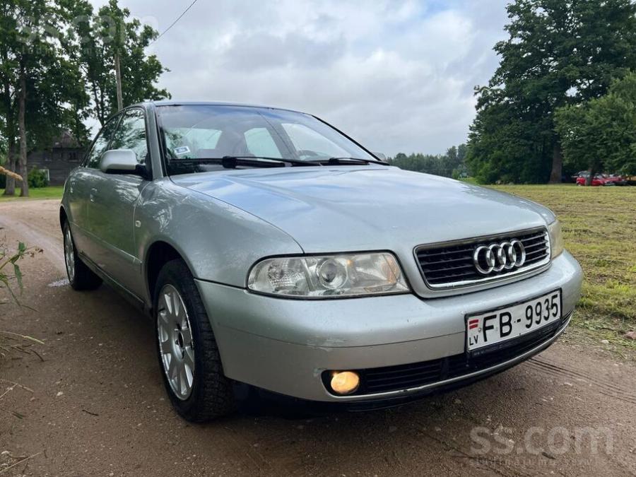 Grey Audi A4 2000 in Cesis, with an engine capacity of 1.80 L and mileage of 324 thousand km for 450 €, photo 1 on AUTOMOTO.COM.LV