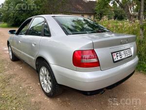Grey Audi A4 2000 in Cesis, with an engine capacity of 1.80 L and mileage of 324 thousand km for 450 €, photo 4 on AUTOMOTO.COM.LV